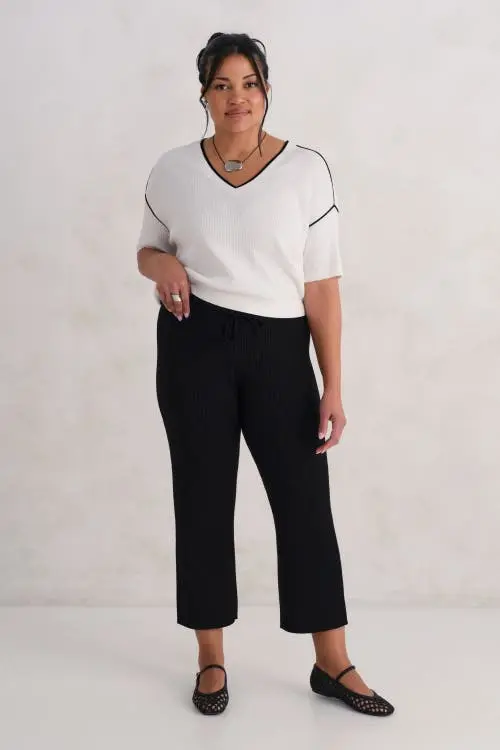 KADA Awaken Ribbed Knit Crop Pant - Ink