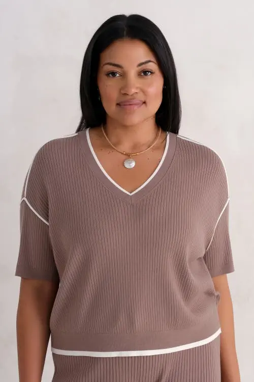KADA The Awaken Rib V-neck - Terra