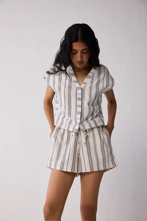 REISTOR Striped Cotton Drawstring Shorts