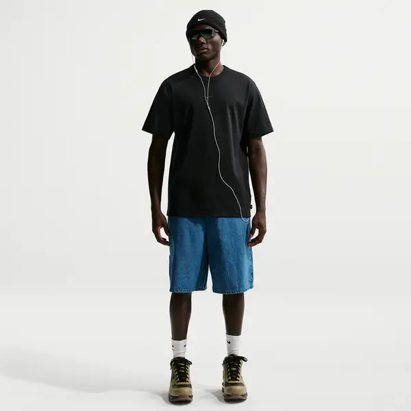 Nike Sportswear Premium Essentials T-shirt - Black