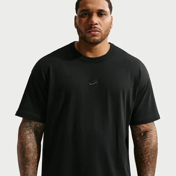 Nike Sportswear Premium Essentials T-shirt - Black