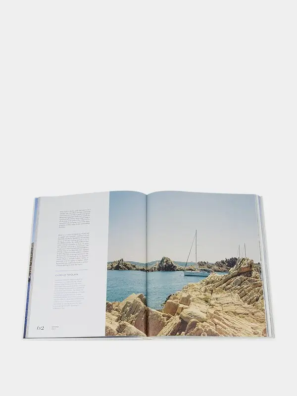 GESTALTEN Sailing The Seas Book