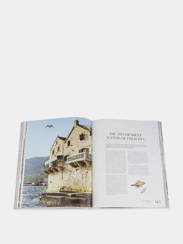 GESTALTEN Sailing The Seas Book