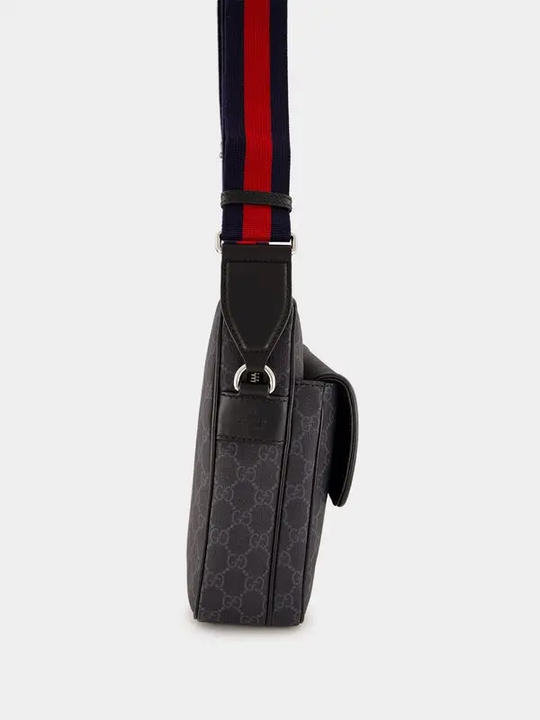 Gucci Gg Supreme Canvas Messenger Bag