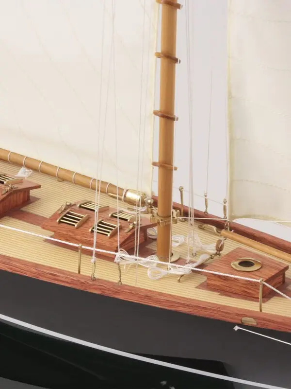 KIADE Pen Duick Sailing Boat Model