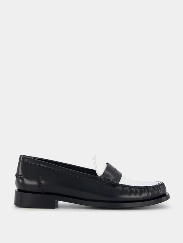 FERRAGAMO Moccasin With Logo - White