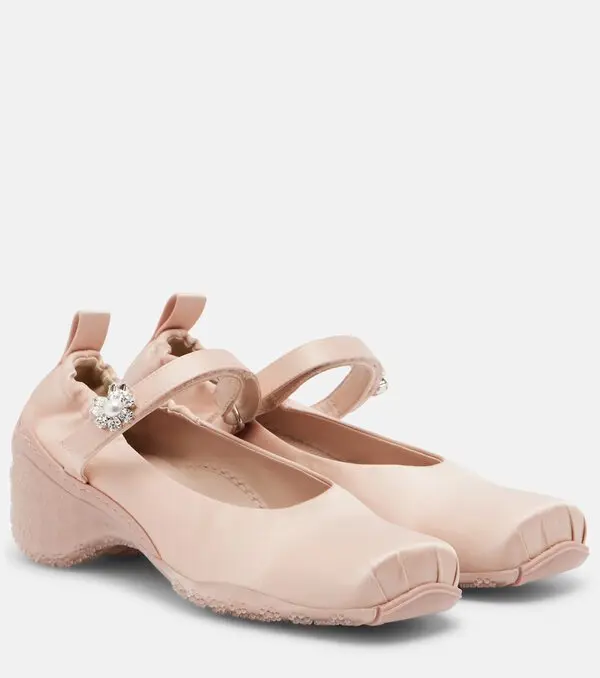 Simone Rocha Ballet Runner Crystal-embellished Satin Pumps - Pink