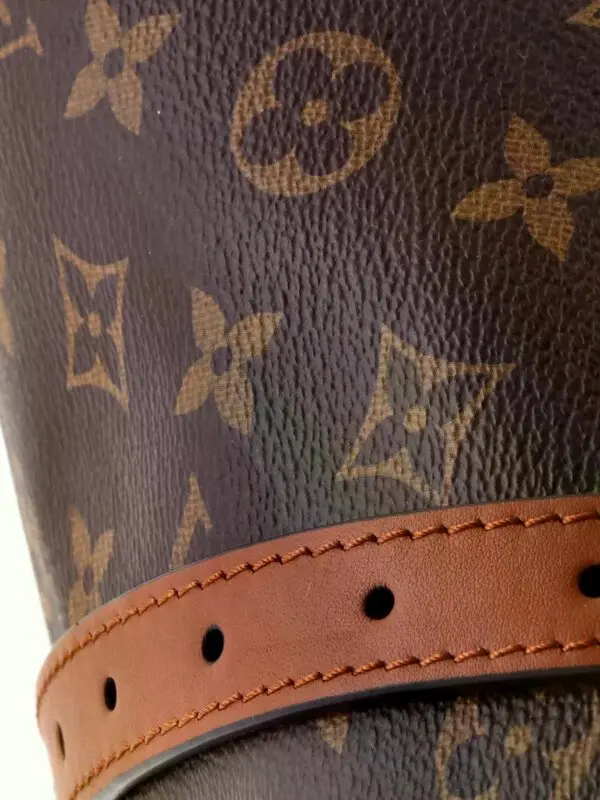 LOUIS VUITTON Onthego Organizer Monogram Canvas Tote Bag - Brown