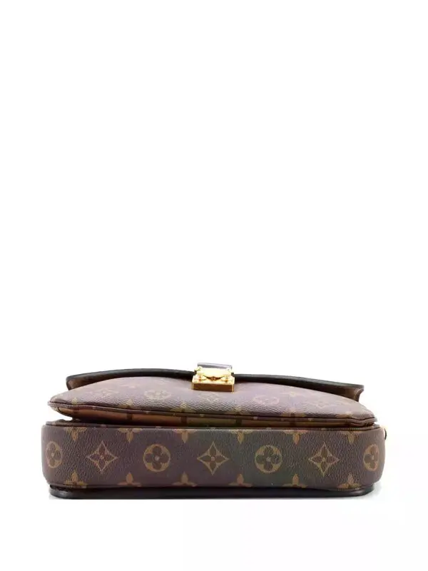 LOUIS VUITTON Pochette Metis Reverse Monogram Canvas - Brown
