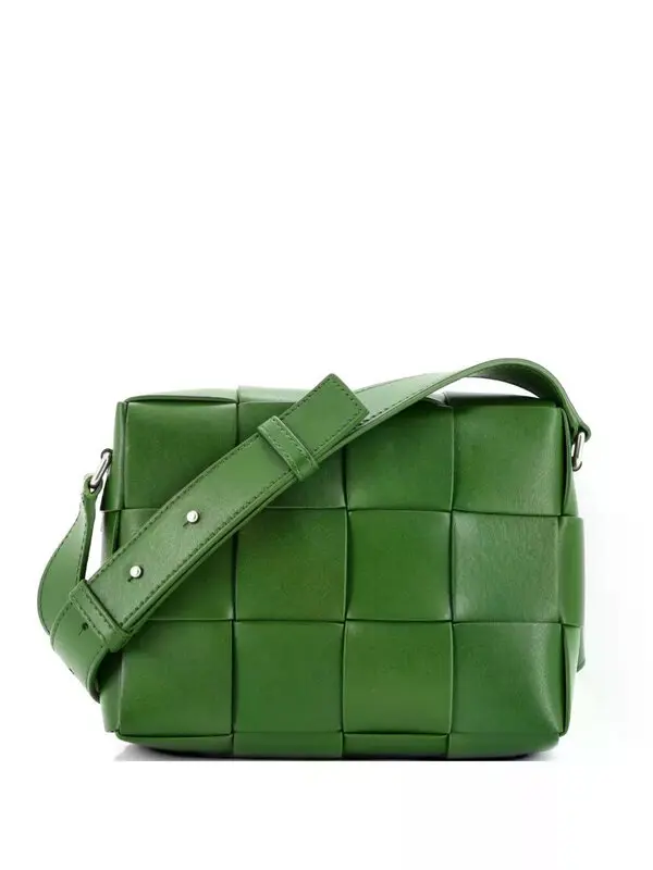 Bottega Veneta Cassette Zip Camera Maxi Intrecciato Leather Crossbody Bag - Green