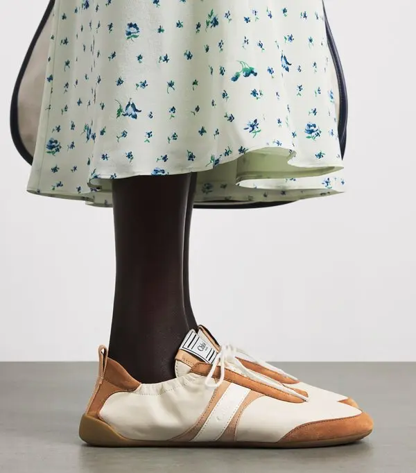 Chloé Leather-suede Kick Sneakers - Brown