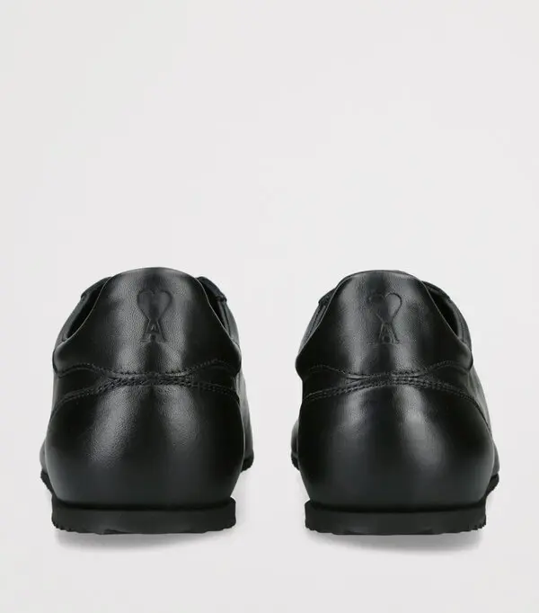 AMI Paris Leather Low-top Sneakers