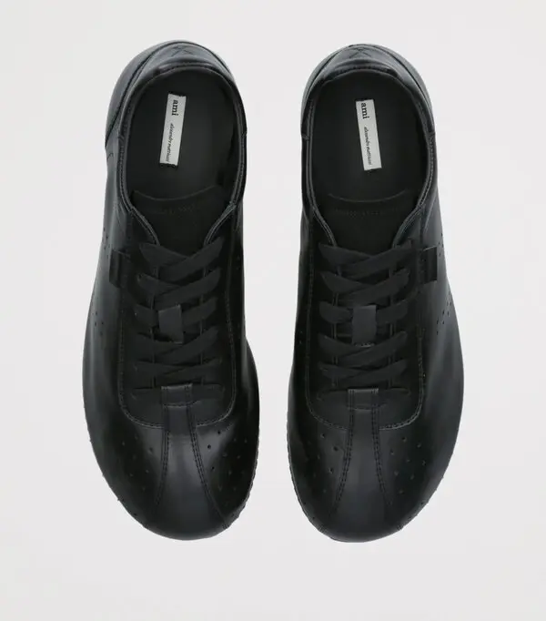 AMI Paris Leather Low-top Sneakers