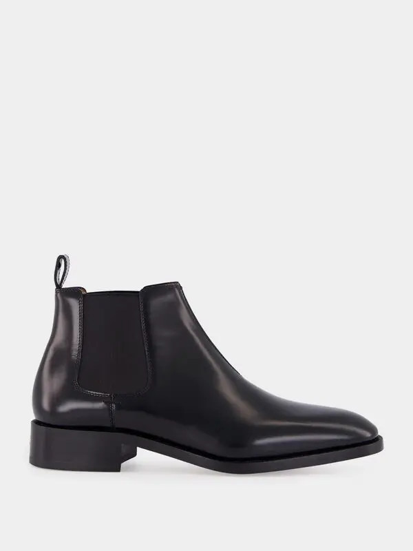 Valentino Garavani Calfskin Chelsea Ankle Boots - Black