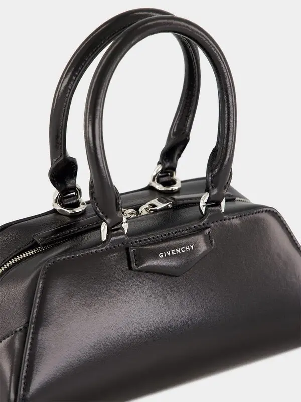 Givenchy Mini Antigona East-west Bag - Black