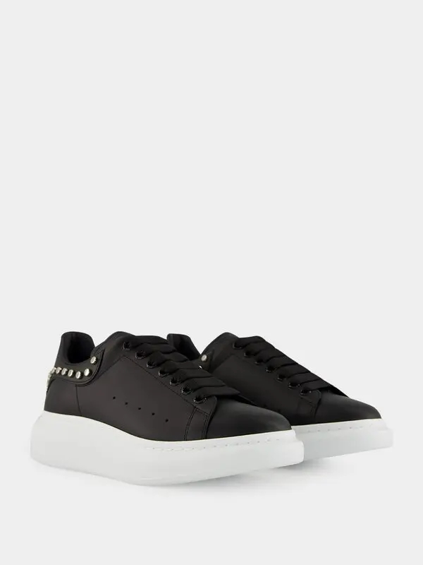 Alexander McQueen Studded Leather Low-top Sneakers - Black
