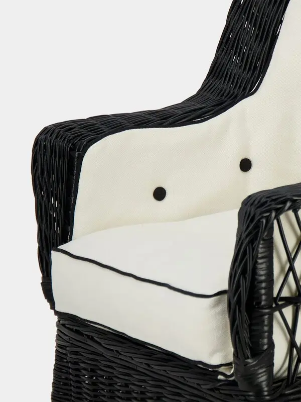 HOUSE OF CAPRICORN Furnas Ivory And Linen Seating Cushion - Black