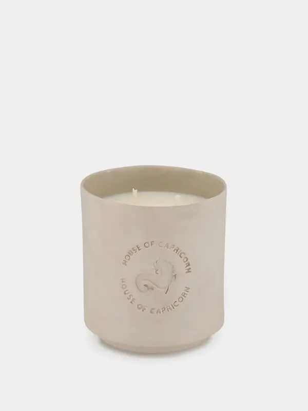 HOUSE OF CAPRICORN Véu Handmade Scented Candle - White