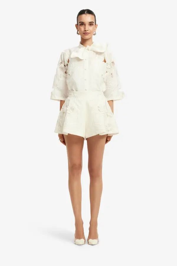 LEO LIN Abby Appliqué Shorts - Snow