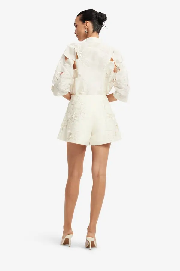 LEO LIN Abby Appliqué Shorts - Snow