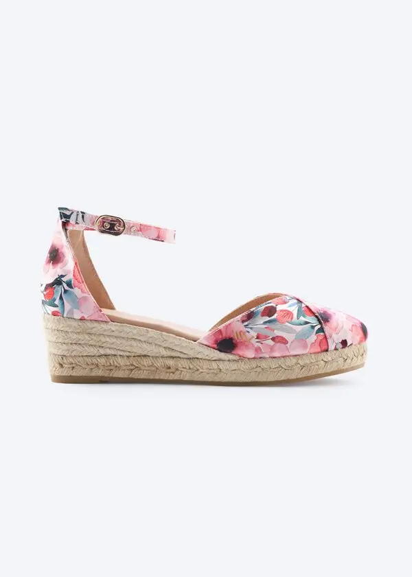 VISCATA Canvas Espadrille Wedges With Ankle Strap - Red Flowers