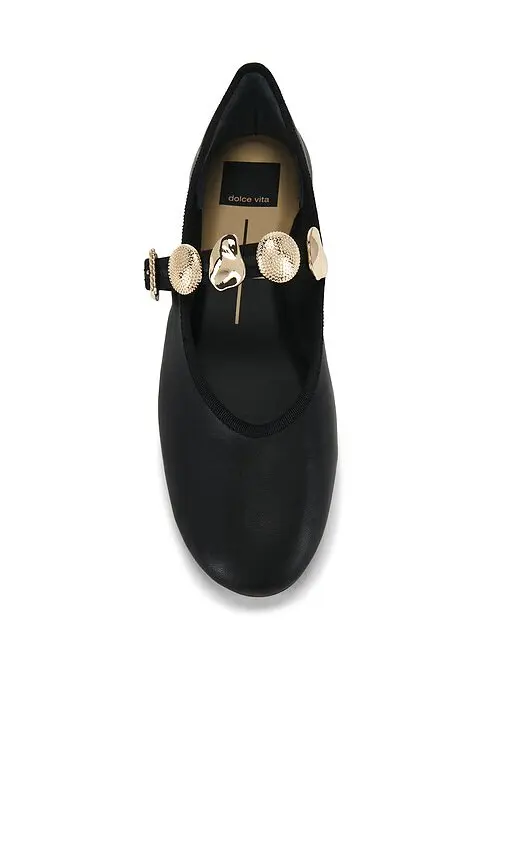 Dolce Vita Relan Flat In Leather With Gold-tone Accents - Black