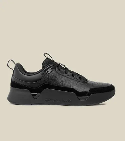 WHILE ON EARTH™ Leather Trainer - Black