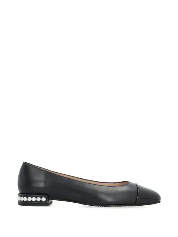 STUART WEITZMAN Pearl Round Ballet Flat - Black