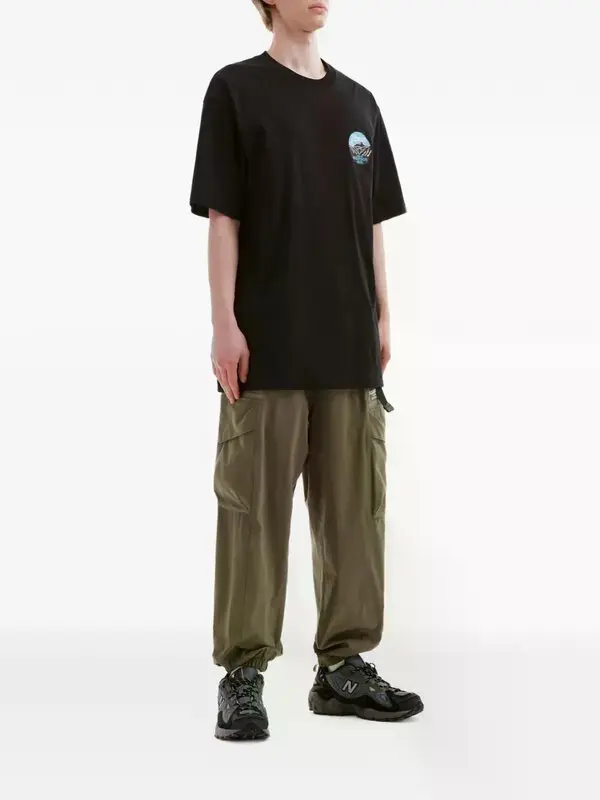 FINGERCROXX Graphic Print T-shirt - Black
