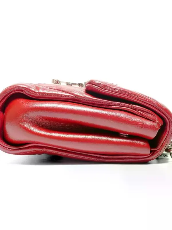 Miu Miu 2015-2020s Matelasse Shoulder Bag - Red