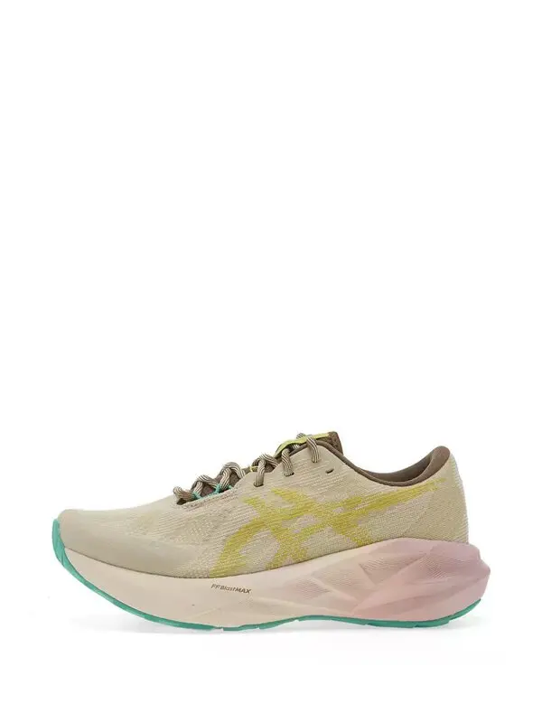 Asics Novablast 5 Sneakers - Neutrals