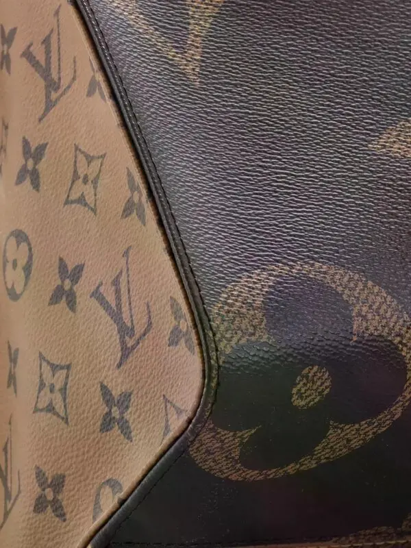 LOUIS VUITTON Onthego Reverse Monogram Giant Mm Tote Bag - Brown