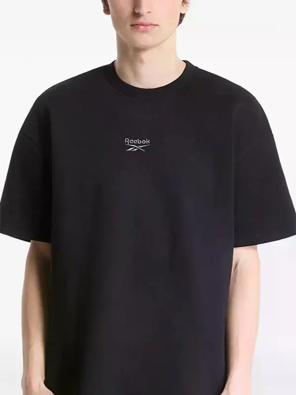 REEBOK Logo-detail T-shirt