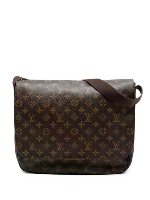 LOUIS VUITTON 2009 Monogram Beaubourg Messenger Mm - Brown