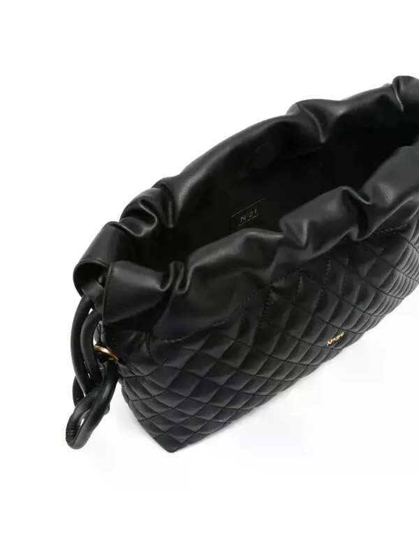 N°21 Eva Quilted Shoulder Bag - Black