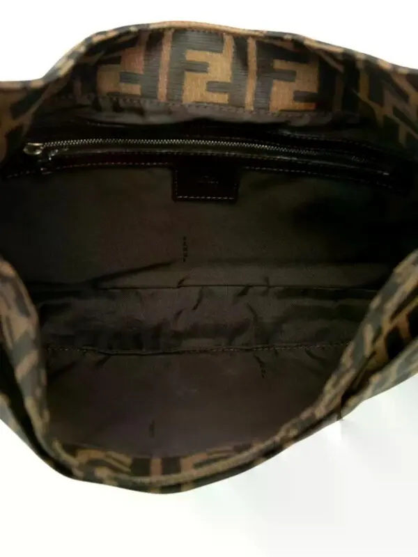 Fendi 2000-2010 Zucca Canvas Shoulder Bag