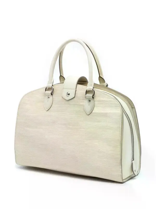 LOUIS VUITTON Epi Pont Neuf Gm Handbag - White