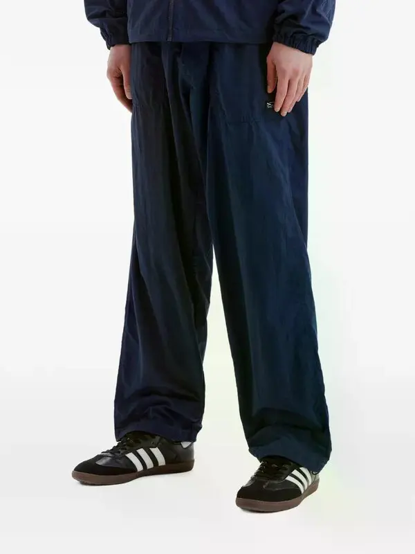 CHOCOOLATE Logo-patch Trousers - Blue