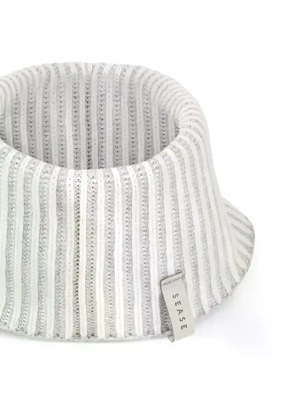 Sease Turtle Ribbed Neck Warmer