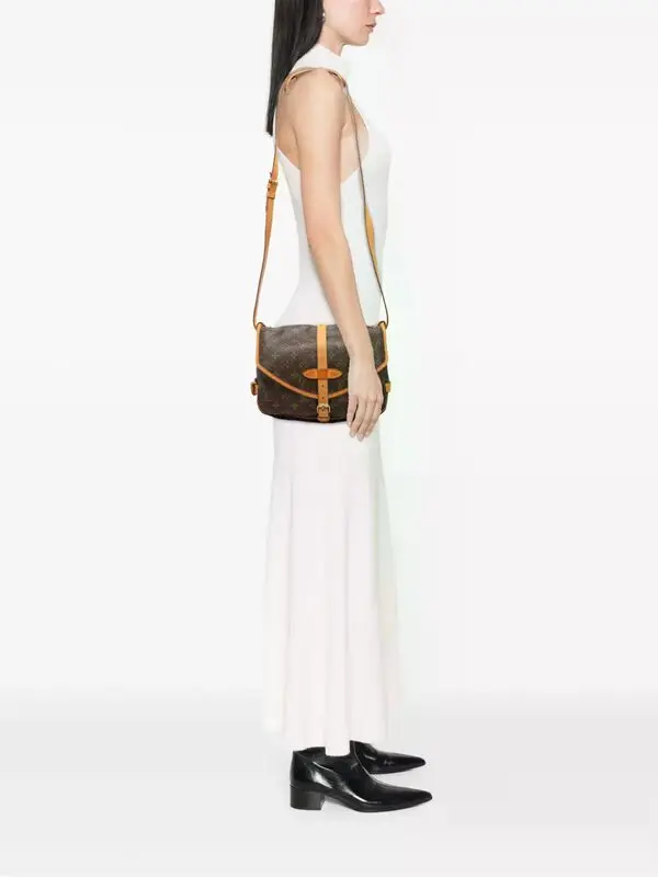 LOUIS VUITTON 2003 Monogram Saumur 30 Crossbody Bag