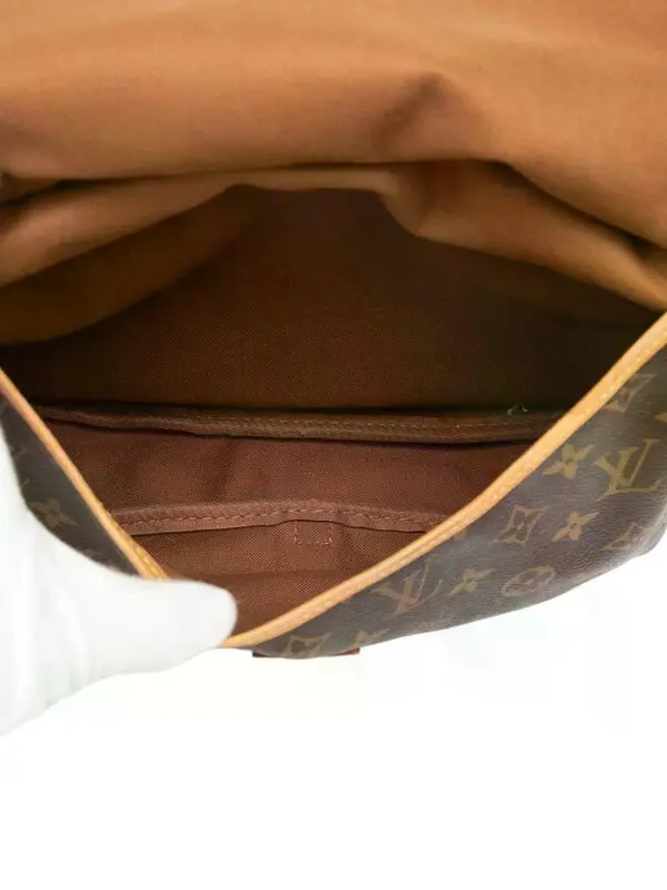 LOUIS VUITTON 2003 Monogram Saumur 30 Crossbody Bag