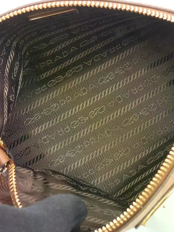 Prada 2010-2016 Vitello Daino Soft Shoulder Bag