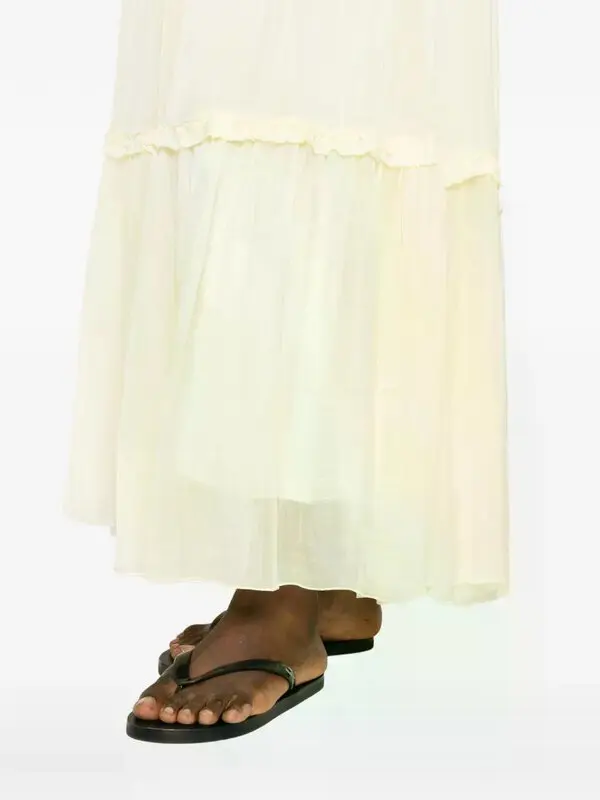 SOLOTRE Ruffled Skirt
