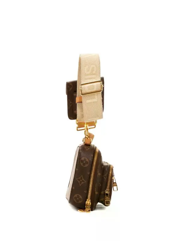 LOUIS VUITTON Monogram Crossbody Bag