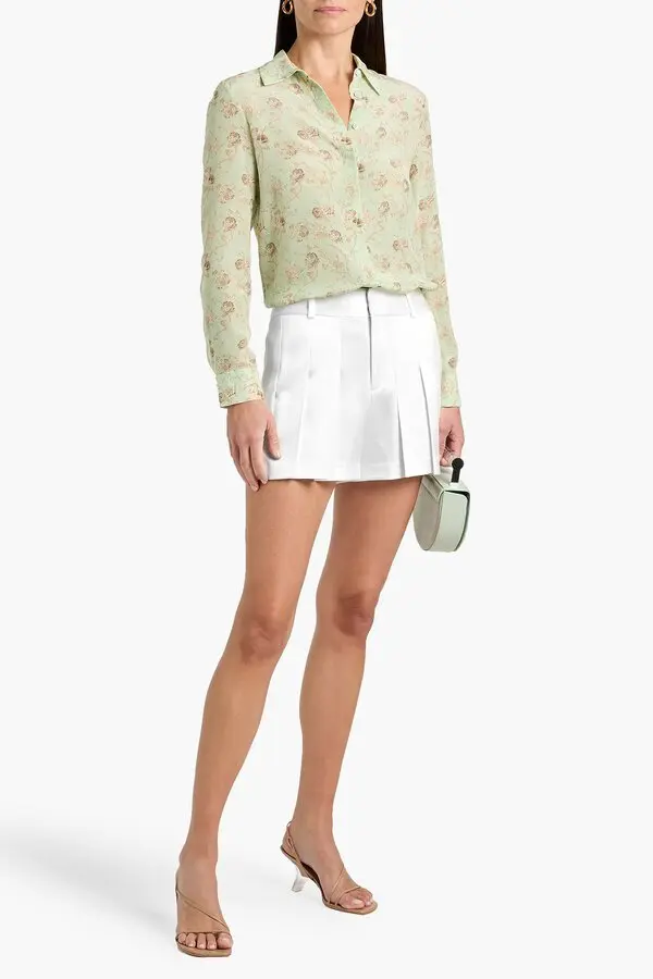 Alice + Olivia Simon Pleated Crepe Shorts