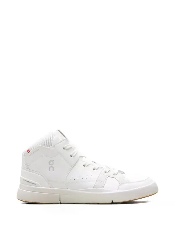 On The Roger Clubhouse Sneakers - White