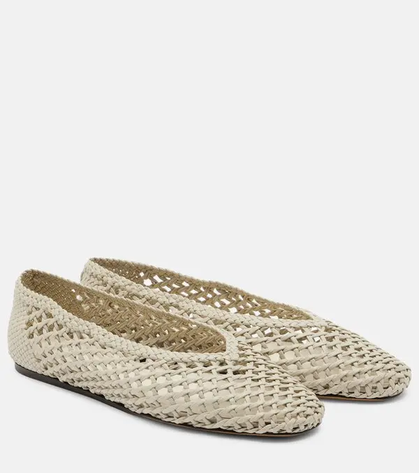 Le Monde Beryl Regency Woven Leather Ballet Flats - White