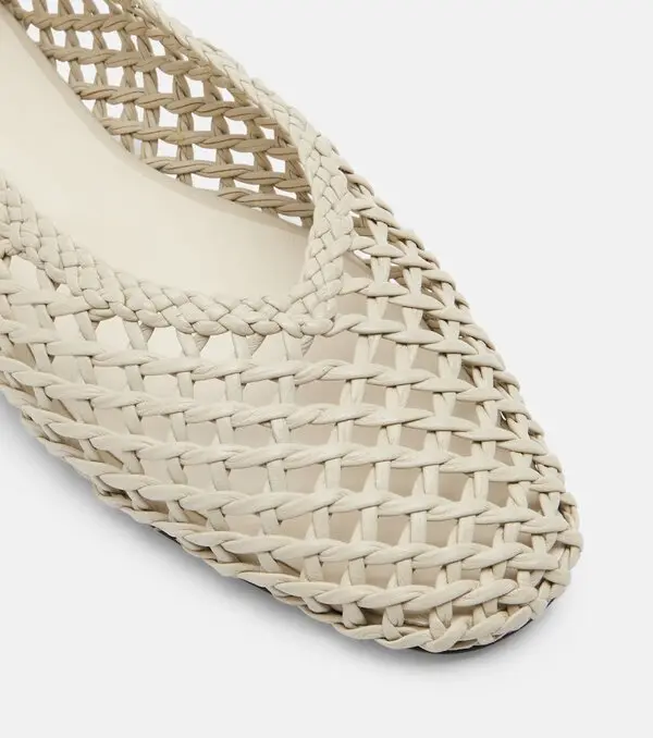 Le Monde Beryl Regency Woven Leather Ballet Flats - White