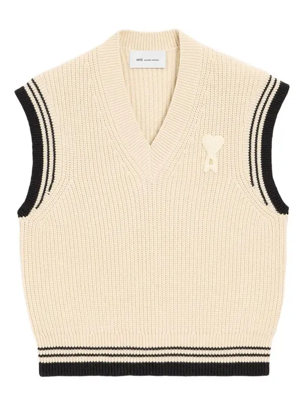Ami De Coeur Vest - White