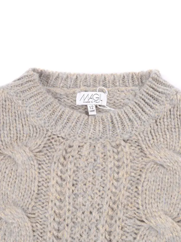 MAGIL Cable Knit Sweater